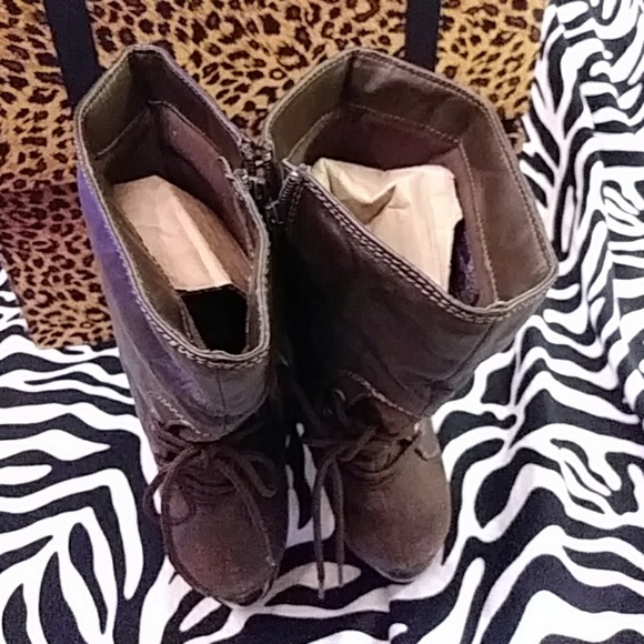 Vigoss | Shoes | Vigoss Boots | Poshmark